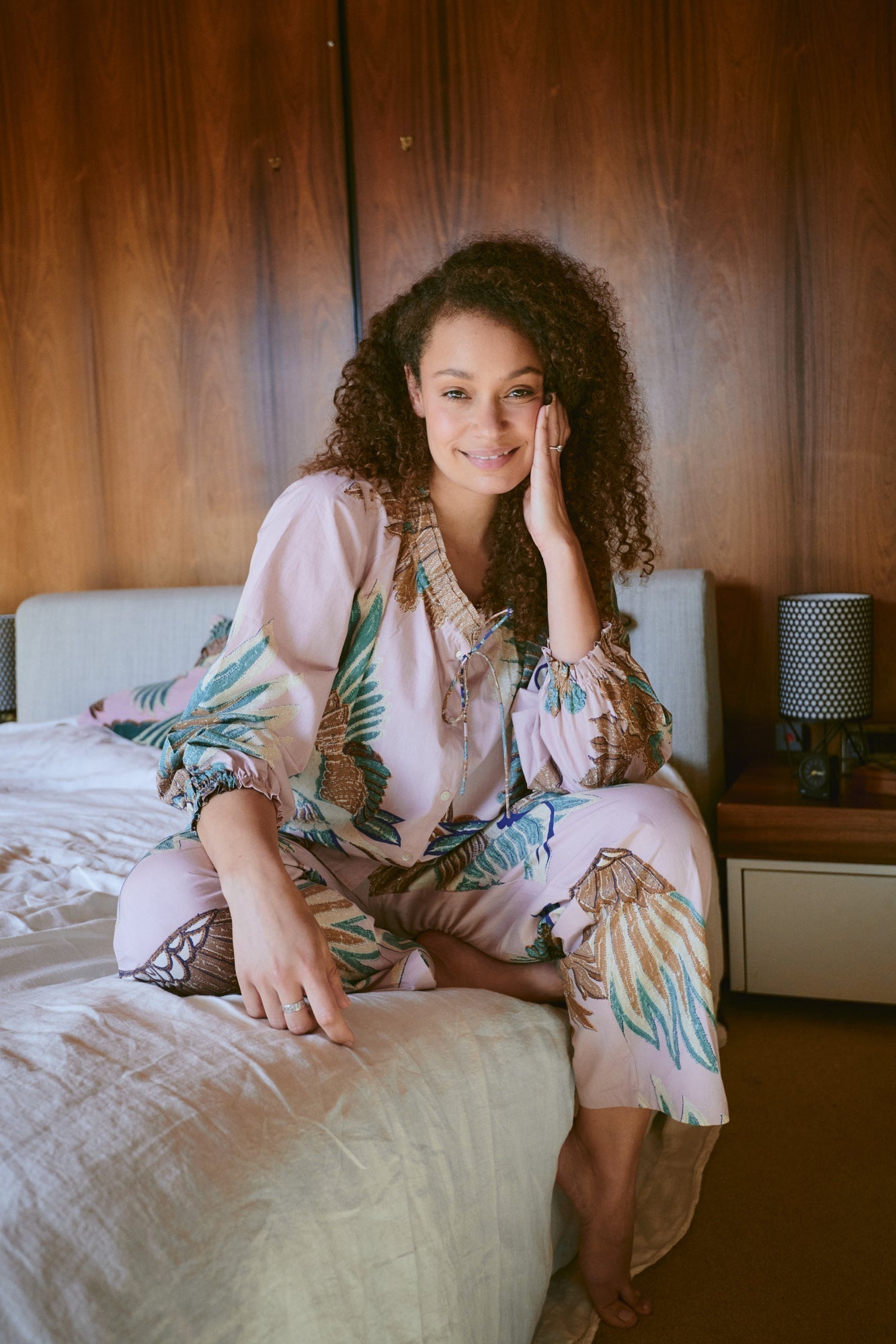 One Hundred Stars -Crane Plaster Pink Pajama Set | HAYGEN