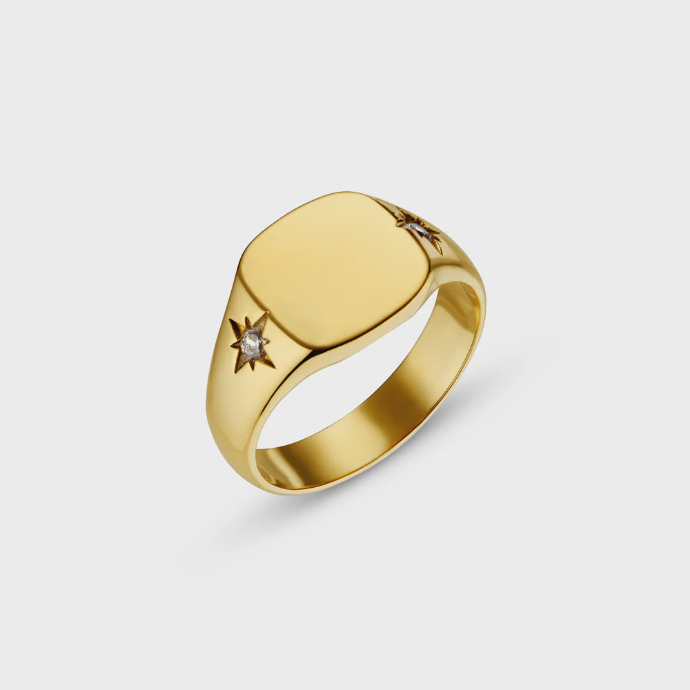 LUXE Crystal Starburst Signet Ring | HAYGEN